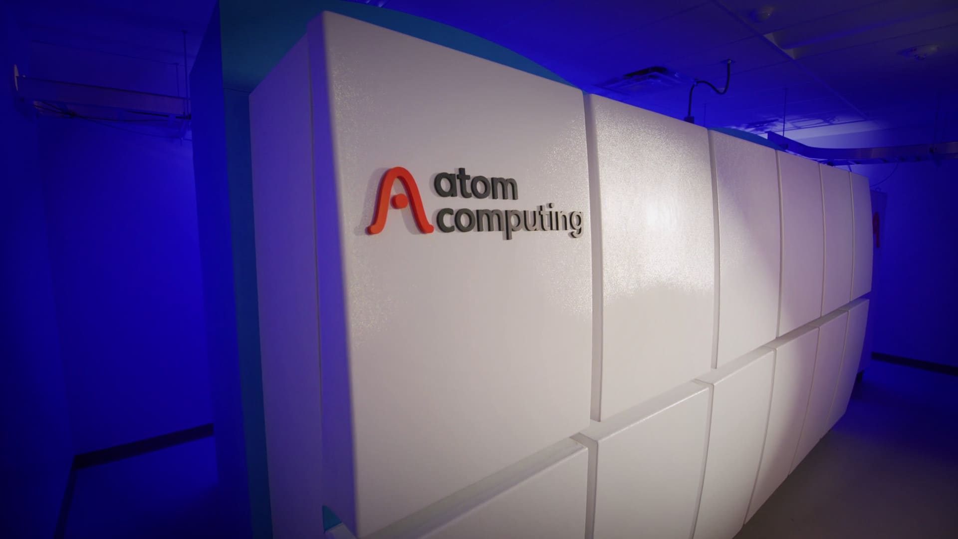 Microsoft et Atom Computing présentent une machine quantique avancée ...