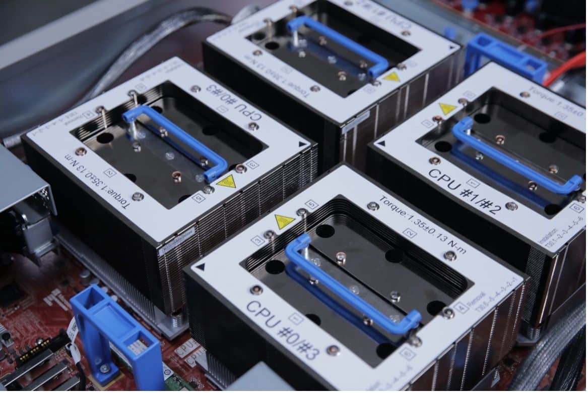 Microsoft lance Azure HBv5 : une nouvelle ère en mémoire et performance ...