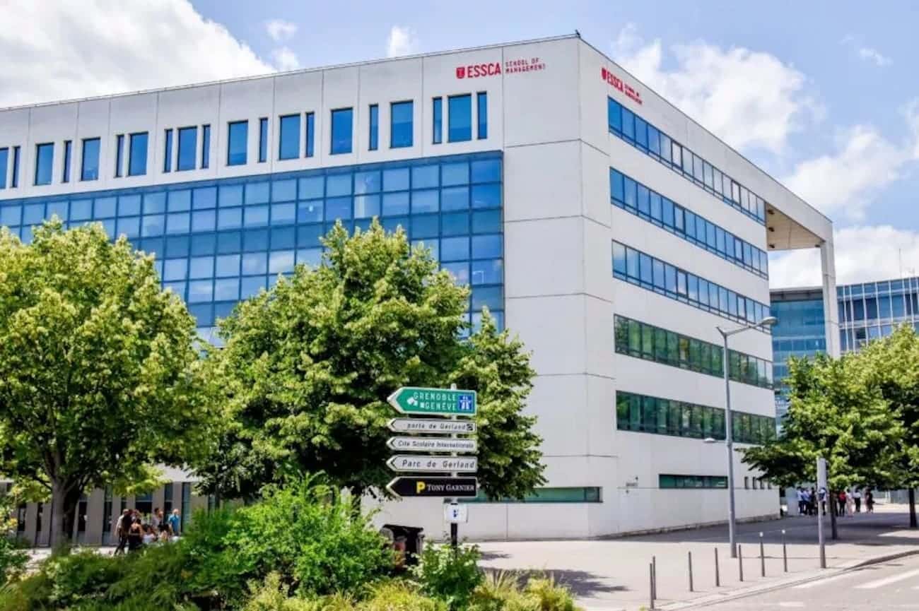 ESSCA lance le MIM & Business Engineering en collaboration avec IBM et ...